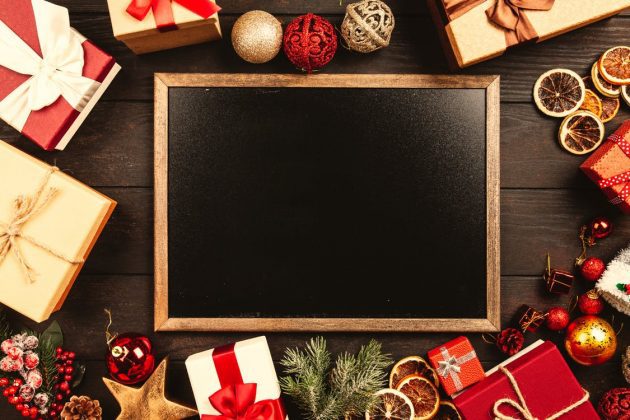 10 Holiday Game Ideas for the Whole Family To Enjoy!