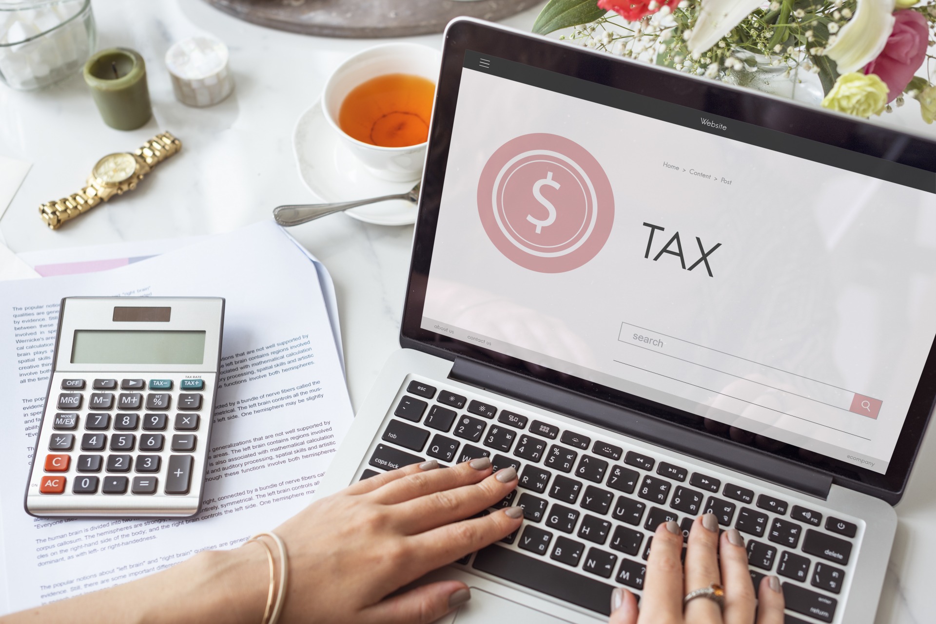 Tax Season Help and Hacks - Filing Your Taxes Right