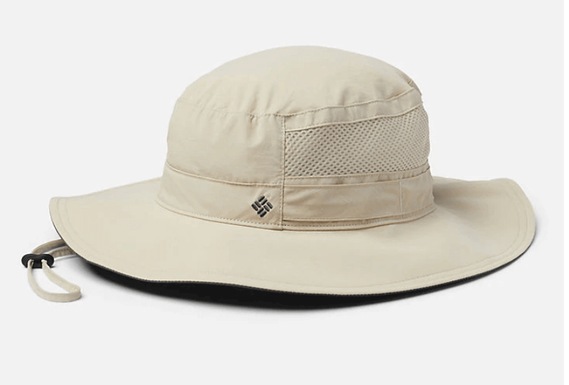 11 Valuable Hiking Essentials You Need