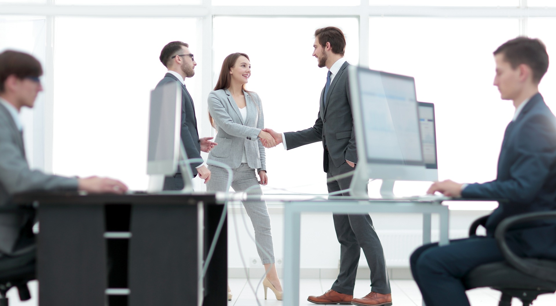 What Are the Best Salesman Jobs? - Men With Kids