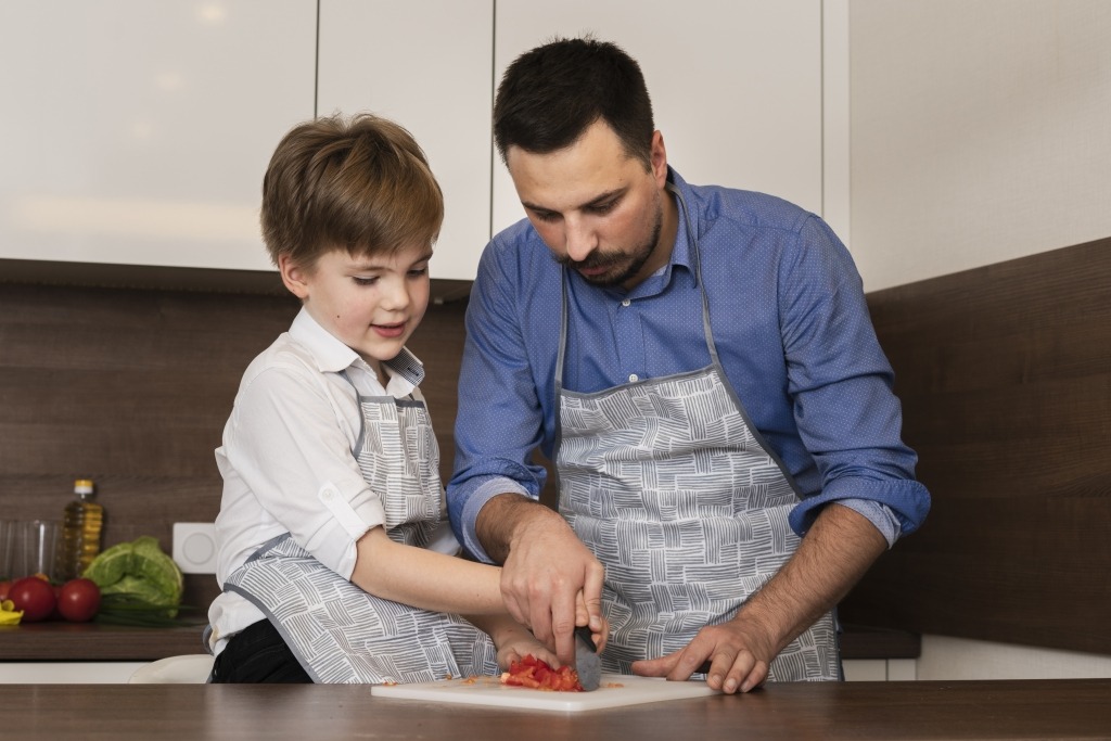 Life Skills to Teach Kids That Every Dad Should Know - Men With Kids