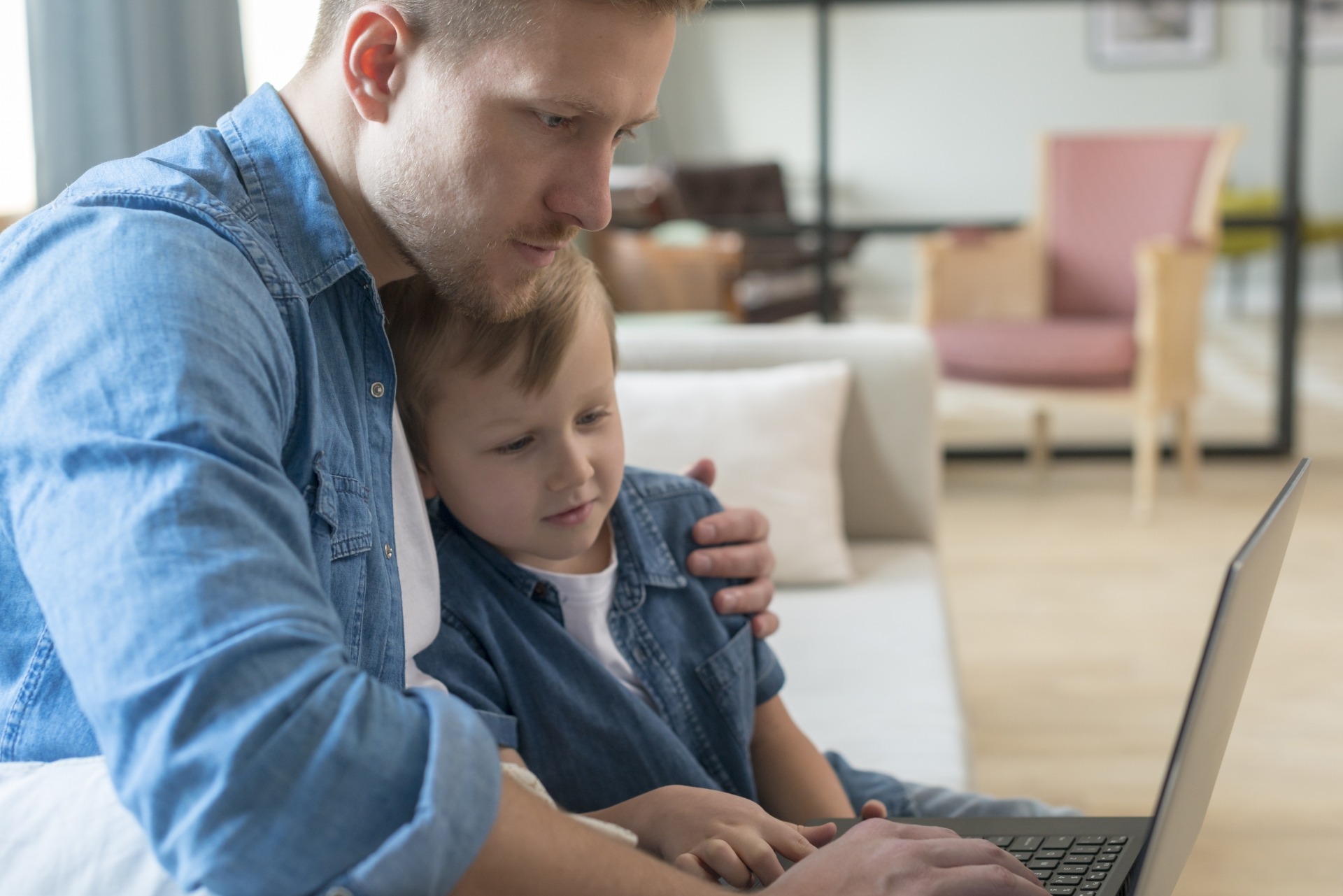 Being a Stay at Home Dad: Challenges and Joys - Men With Kids